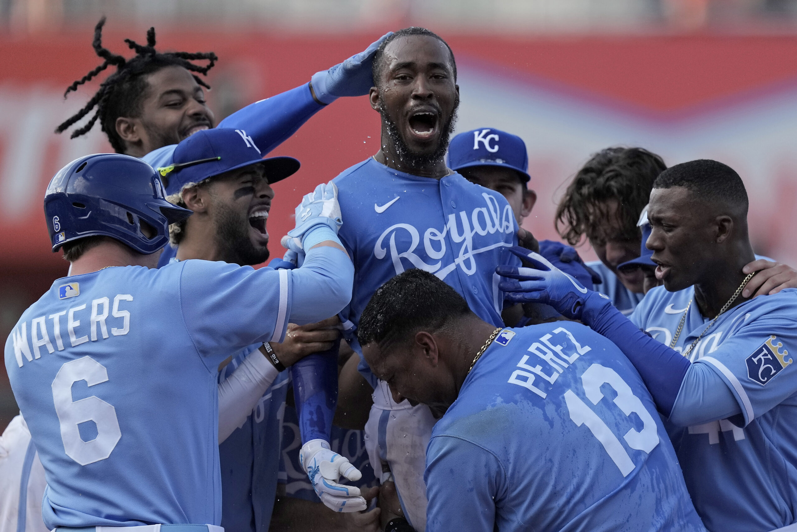 Samad Taylor hits walk-off single in MLB debut as Royals beat Angels 10 ...